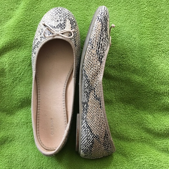 Old Navy | Shoes | Old Navy Snake Skin Pattern Ballet Flats | Poshmark